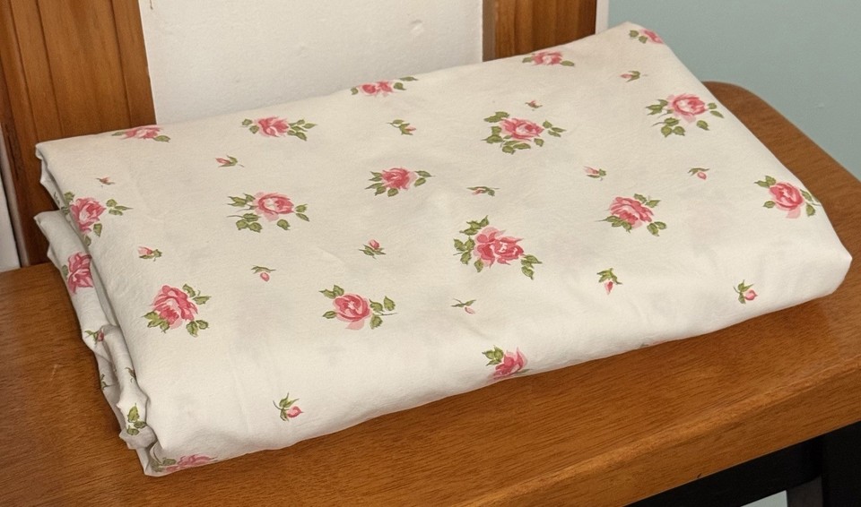 100% Cotton Queen Top Sheet w/Dainty Pink Roses Design (Damaged) | eBay