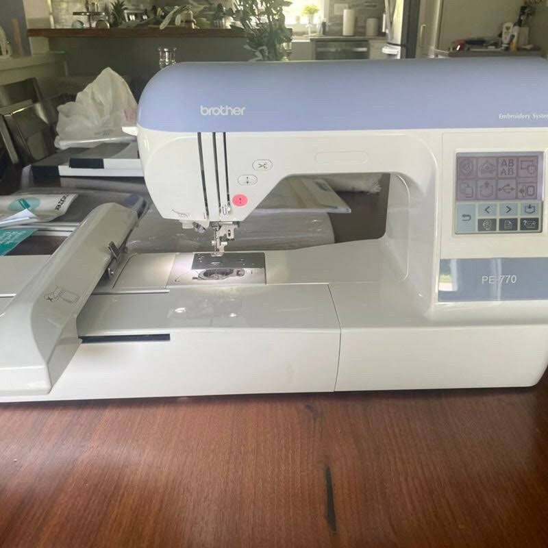 Brother PE770 5x7 inch Computerized Sewing Machine 728653645422| eBay