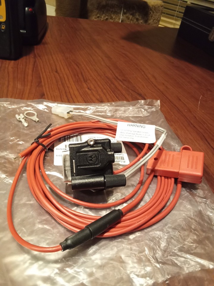 Motorola HLN6863B Ignition/Speaker Cable XTL1500 2500 5000 APX7500 4500 ...