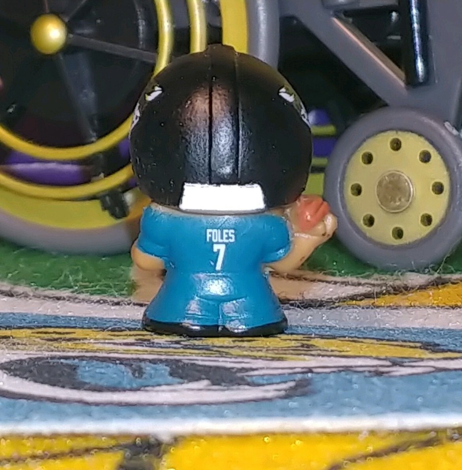 2019 NFL Series 8 Teenymates Jacksonville Jaguars QB Nick Foles color ...
