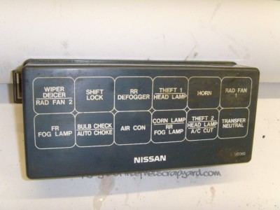 Nissan Patrol 3.0 Y61 97-13 relay Fuse box lid top cover panel | eBay