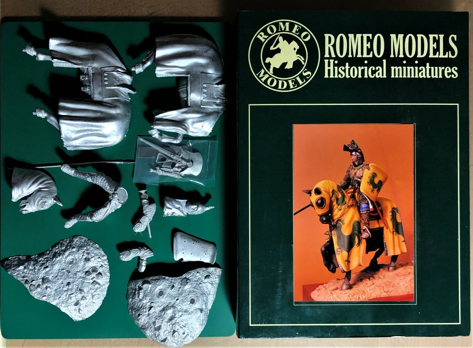ROMEO MODELS ROM9001 - KNIGHT OF OUTREMER AD. 1340 - 90mm WHITE METAL ...