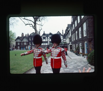 1984 London Queen Royal Guard Photo Stunning Capture 35mm Slide ...