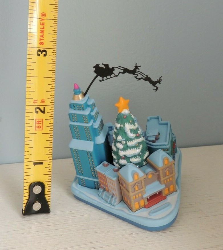Hallmark Keepsake Ornament 2003 Christmastime In The City Silhouette ...