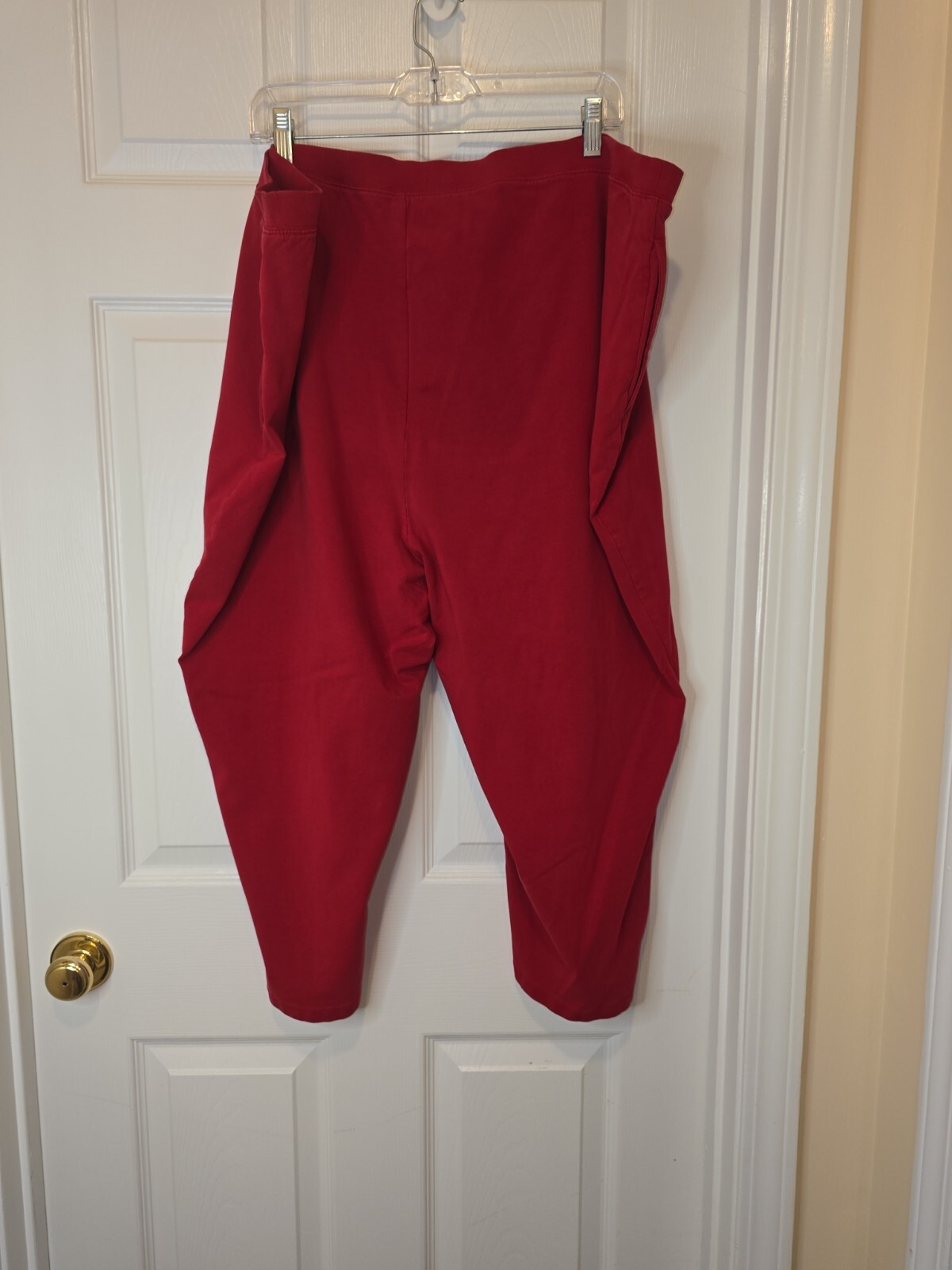 Pre-owned Classic Red Capri Pants Sz 3X (26-28W), Catherines Suprema ...