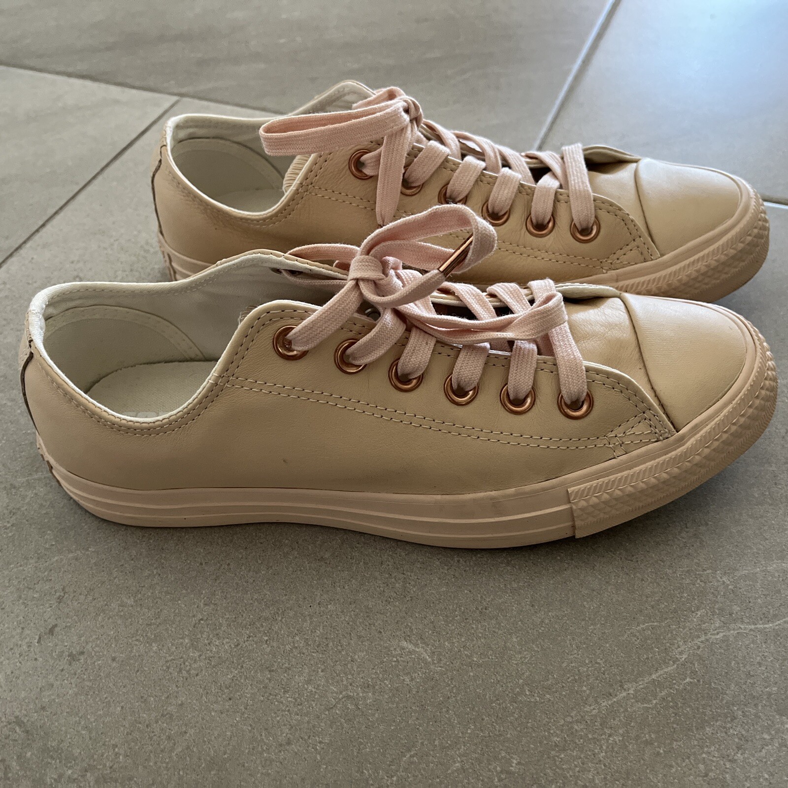 Converse Chuck Taylor Pastel Leather Ox Sneakers Shoes Women's 553244C ...