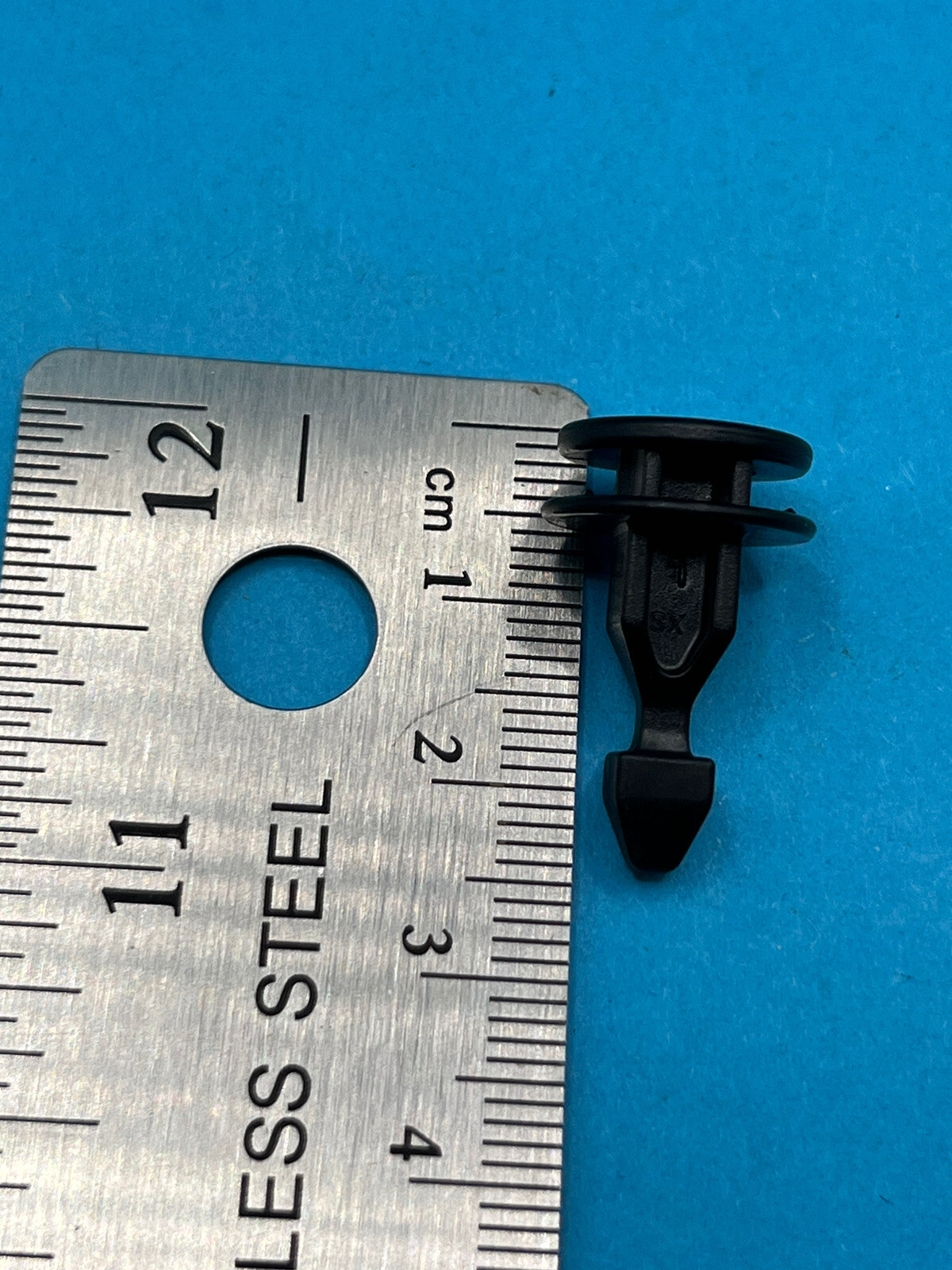 (5 of Each) Engine Cover Trim Latch Grommet & Striker Clip Set for ...