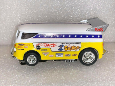 Auto World 4GEAR HOT WHEELS Snake VW BUS SLOT CAR | eBay