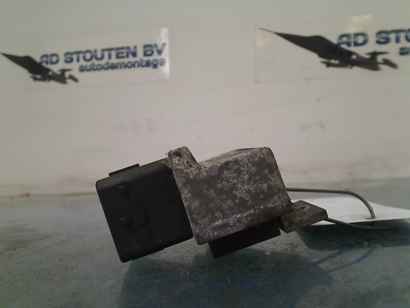 RELAIS Citroën Nemo (AA) Van 1.4 HDi 70 (DV4TED(8HS)) 2008 9645668680 ...