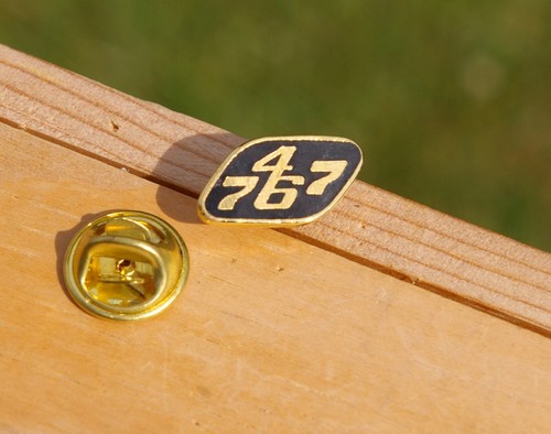 Boeing 747 767 5/8" Gold Tone Metal & Enamel Lapel Pin Pinback | eBay