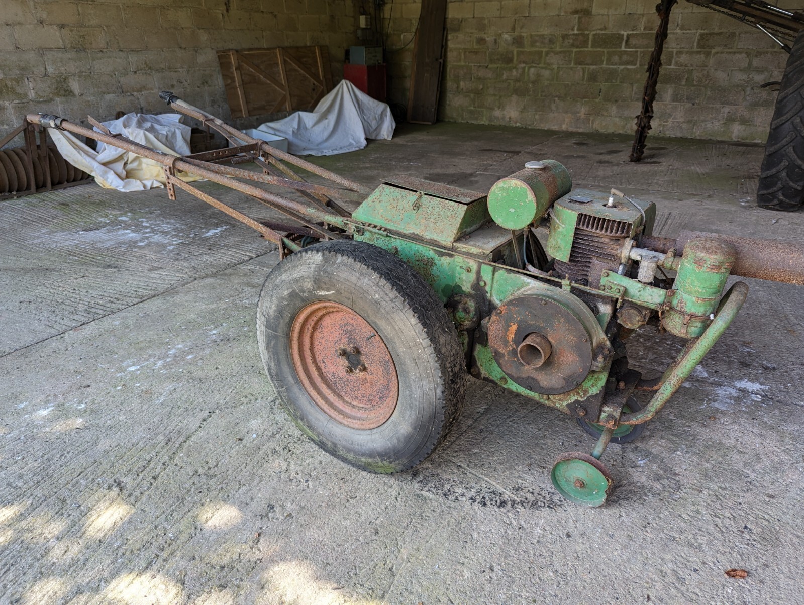 1946 Trusty Tractor - RF60 - 2 wheeled - Douglas SV54 engine - with ...
