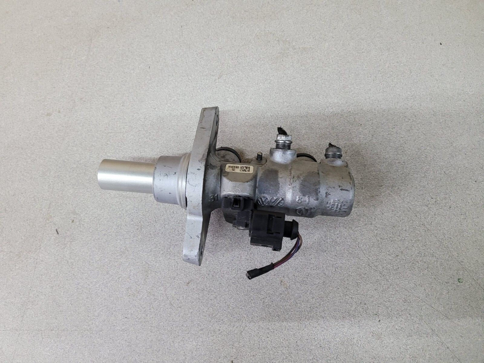 2006 - 2017 VW CC PASSAT TIGUAN AUDI BRAKE MASTER CYLINDER OEM | eBay