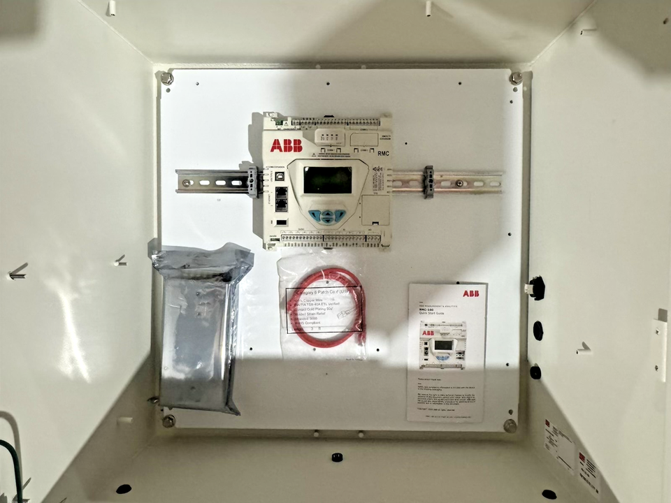 New ABB Totalflow RMC-100 Remote Modular Controller XCORE Enclosure | eBay
