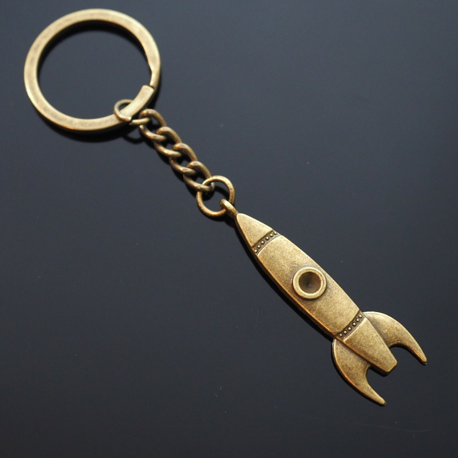 Rocket Spaceship Pendants Steel Keychain Classic Sci-Fi StarShip Gift ...