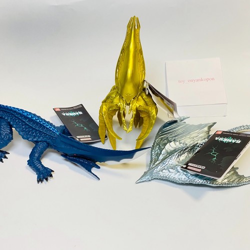 Guiron 2023 Figure w/ Zigra 2023 Viras 2023 3pcs Gamera Rebirth Bandai ...