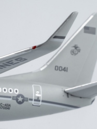 1: 400 US Marine Corps C-40A Clipper transport aircraft model 170041 | eBay