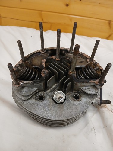 BSA C15 Cylinder Head and Rocker Cover | eBay UK