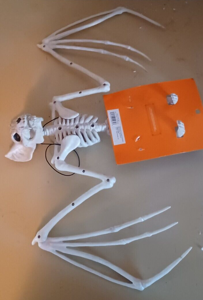 Pair of (2) Hyde and Eek bat skeletons Halloween décor with a 21" wing ...