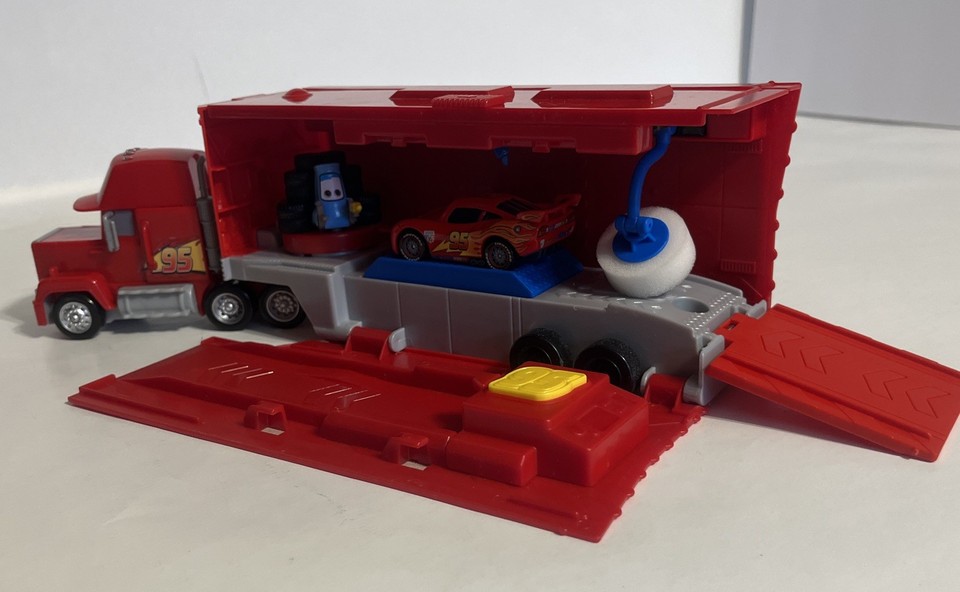 Disney Pixar Cars Transforming Tune Up Station And Launch Pad Truck ...