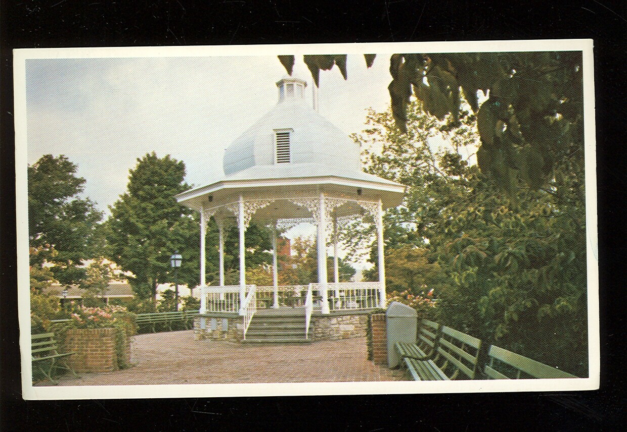 Ligonier, Pennsylvania, Public Square (LigonierPA48 | eBay