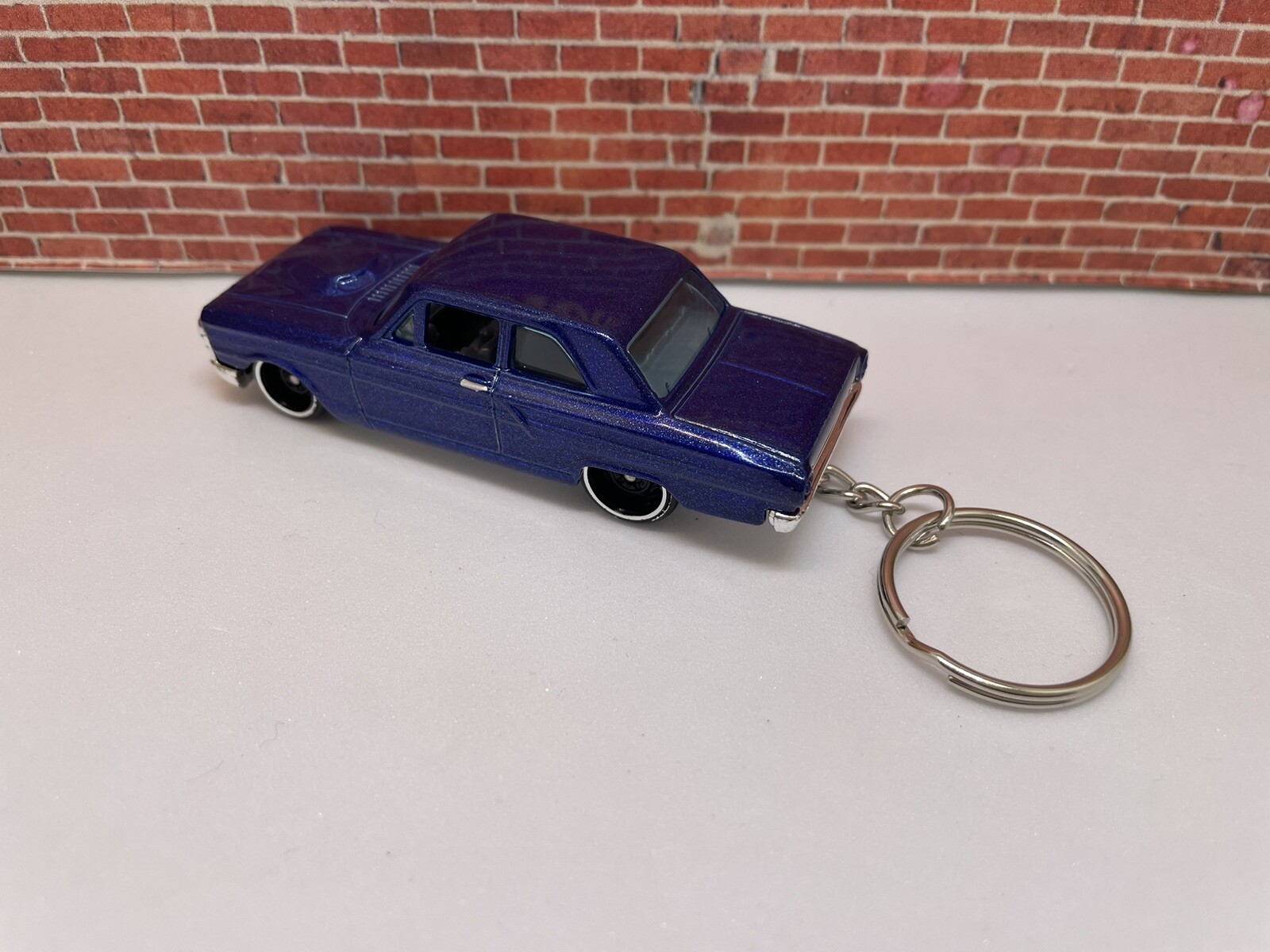 KEYCHAIN for FORD THUNDERBOLT FAIRLANE BLUE AUTO CAR KEYS RING FOB ...