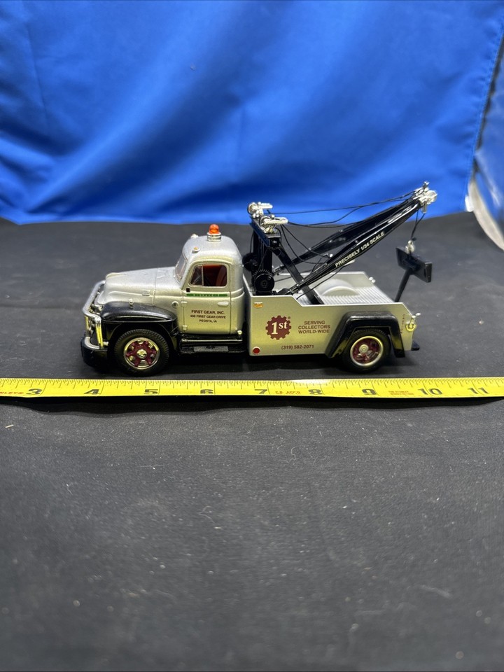 First Gear Gray And Black Tow Truck | eBay