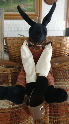 Primitives - Folk Art Bunny