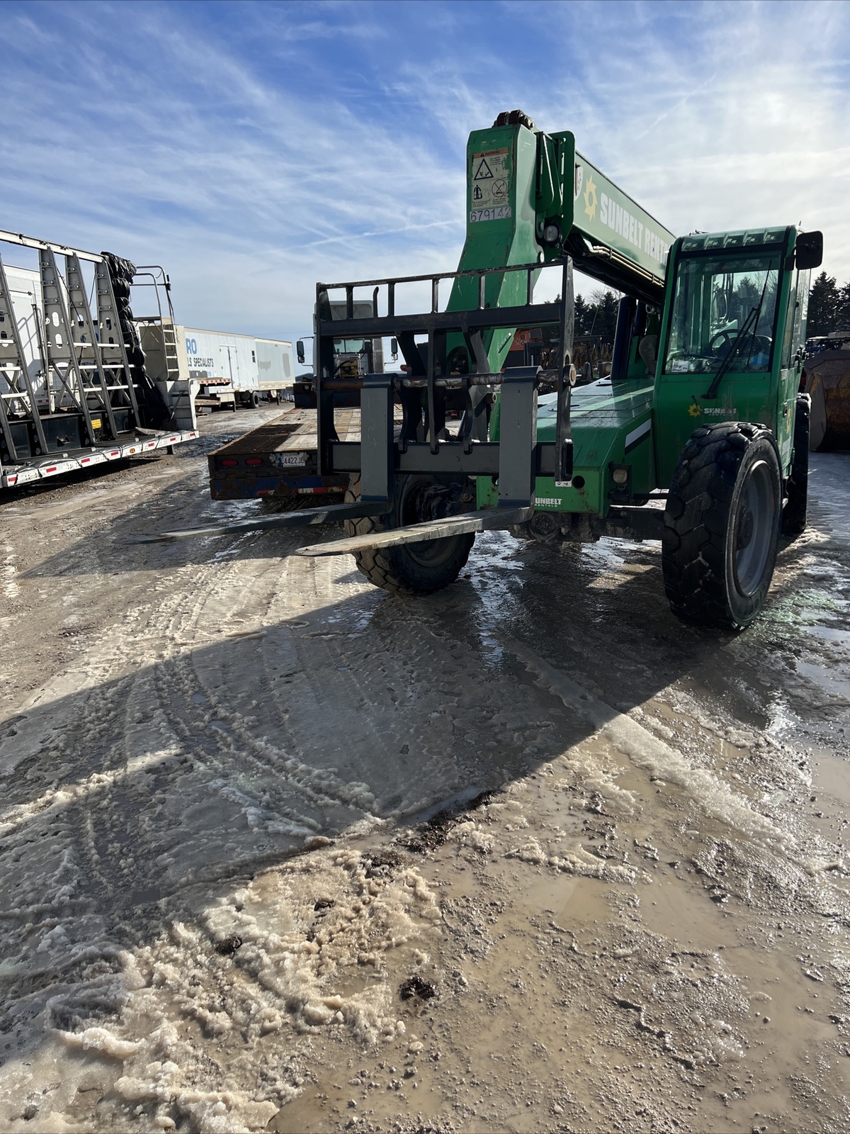 2015 JLG 6036 6000# capacity cab heat Cummins diesel 2800 hours 60 ...