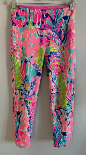Lilly Pulitzer Luxletic Leggings High Rise Midi Weekender Gumbo Limbo ...