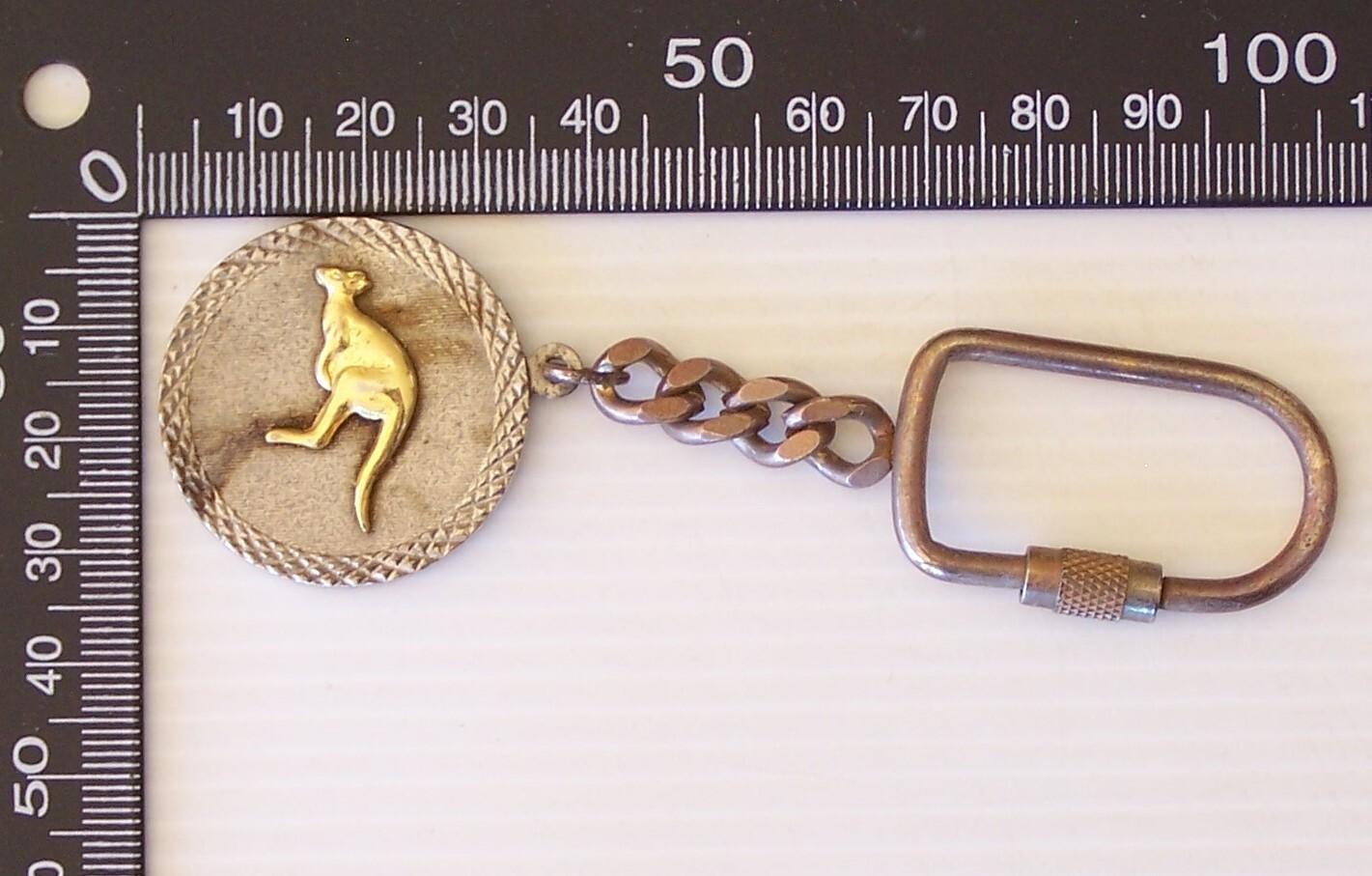 VINTAGE KANGAROO AUSTRALIAN TRAVEL SOUVENIR METAL KEY CHAIN KEYRING ...