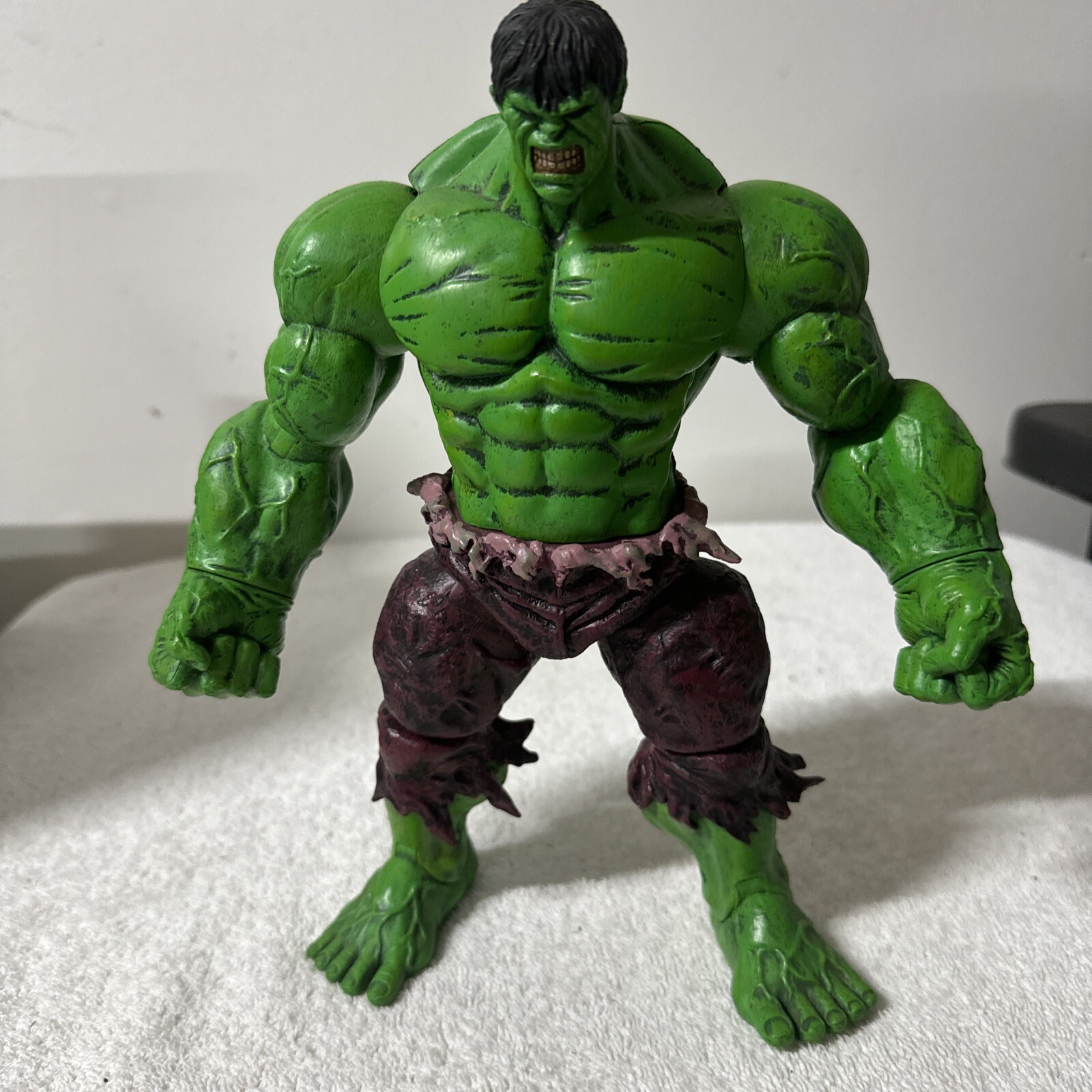 Marvel Diamond Select 2009 Custom Incredible Hulk Figure 10" Loose