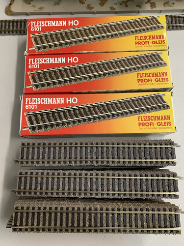 Fleischmann HO Profi-Gleis 30 x 6101 straight Track, orig Boxes*Great ...