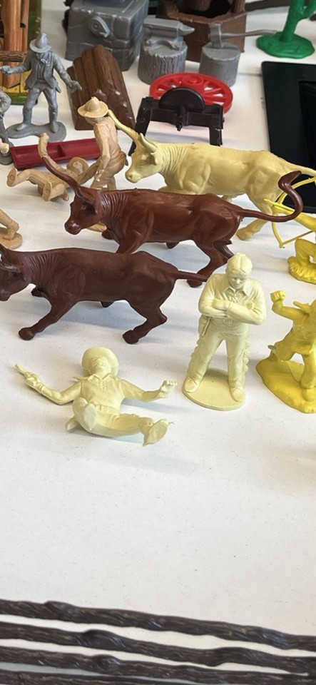 Vtg Lone Ranger Ranch By Marx Cowboys Indians Animals Figurines Lot ...
