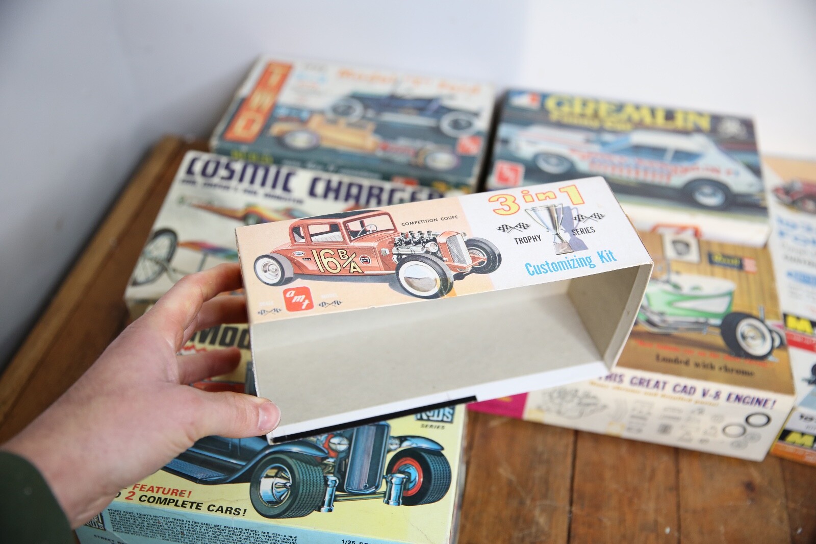 Vintage Model Car Kit Plastic Junkyard Lot Boxes Parts Accessories AMT ...