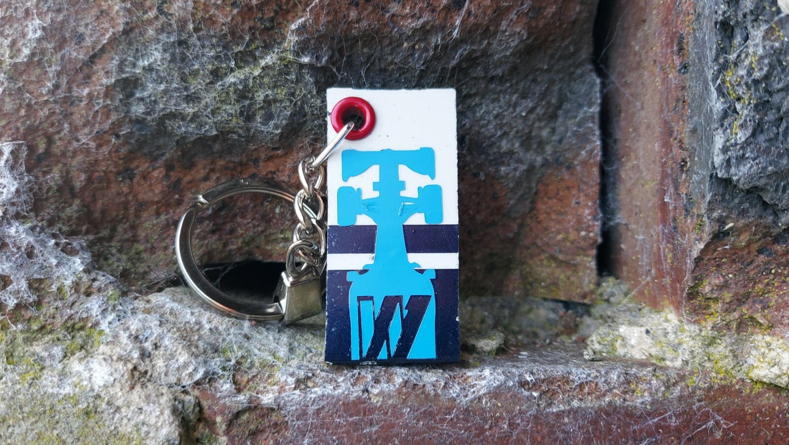 Genuine carbon fibre Williams F1 bodywork car part keyring Button Ltd ...