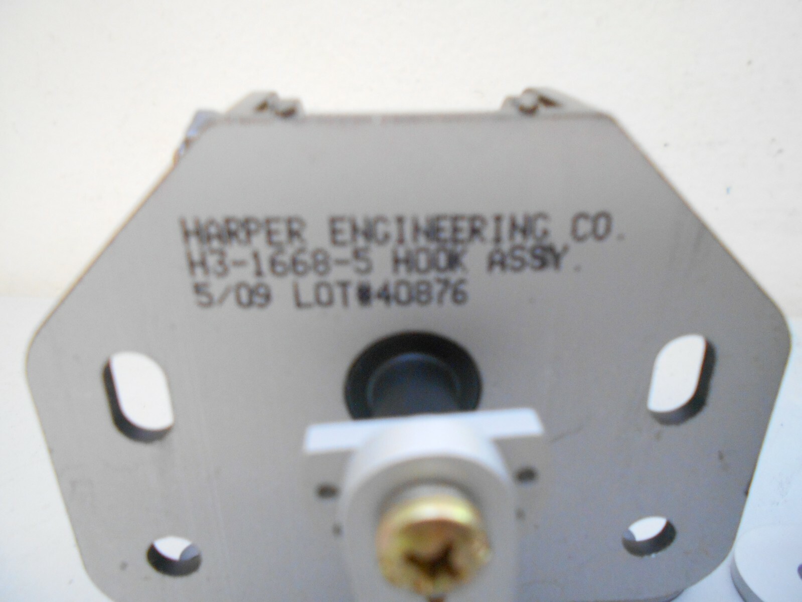 Harper Ceiling Panel CREDIT CARD LATCH ASSEMBLY H3-1668-4 Lot of 2 | eBay