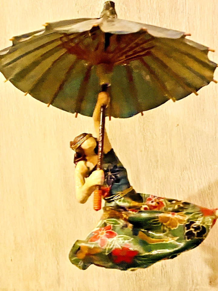 Sarena Mann Rare VTG 1994 Paper Mache Art Mobile Lady in flight w ...