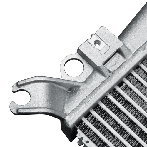 Intercooler Fits 11-16 Chevy Silverado GMC Sierra 2500 3500 HD 6.6L V8 ...