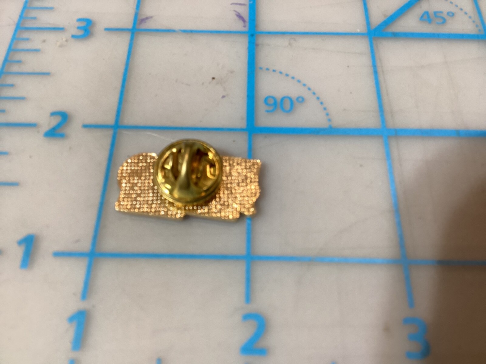 Brick Bingo $1000 Winner Lapel Pin (B) | eBay