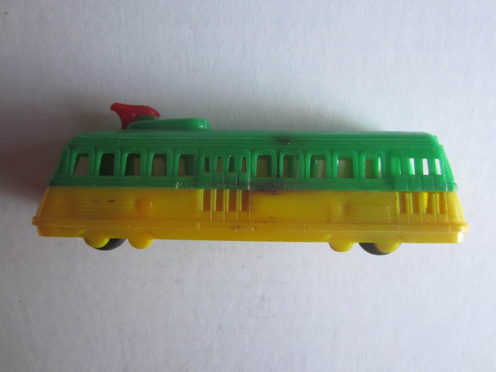Vintage Plastic Acme 4 1/2 Inch Green/Yellow Trolley | eBay