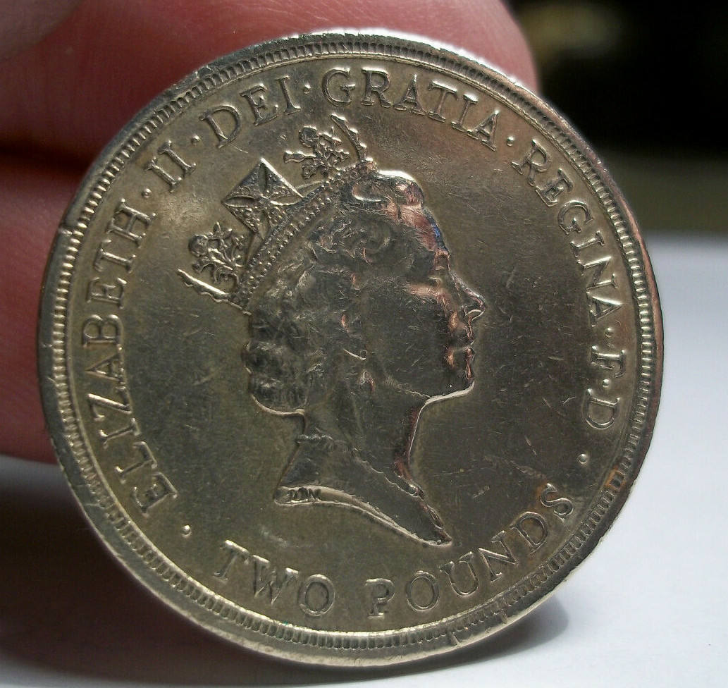 Old Style £2 Two Pound Coin 1986 Scottish Commonwealth Games Thistle ...