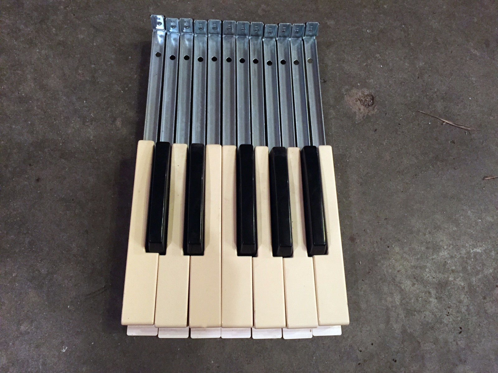 Baldwin Organ Waterfall Style Keys One Octave FAST SHIP! | eBay