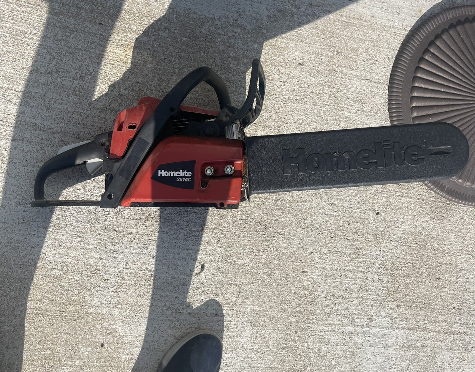 Homelite 3514C 42cc Chainsaw With Plastic Blade Cover Clean Hood ...