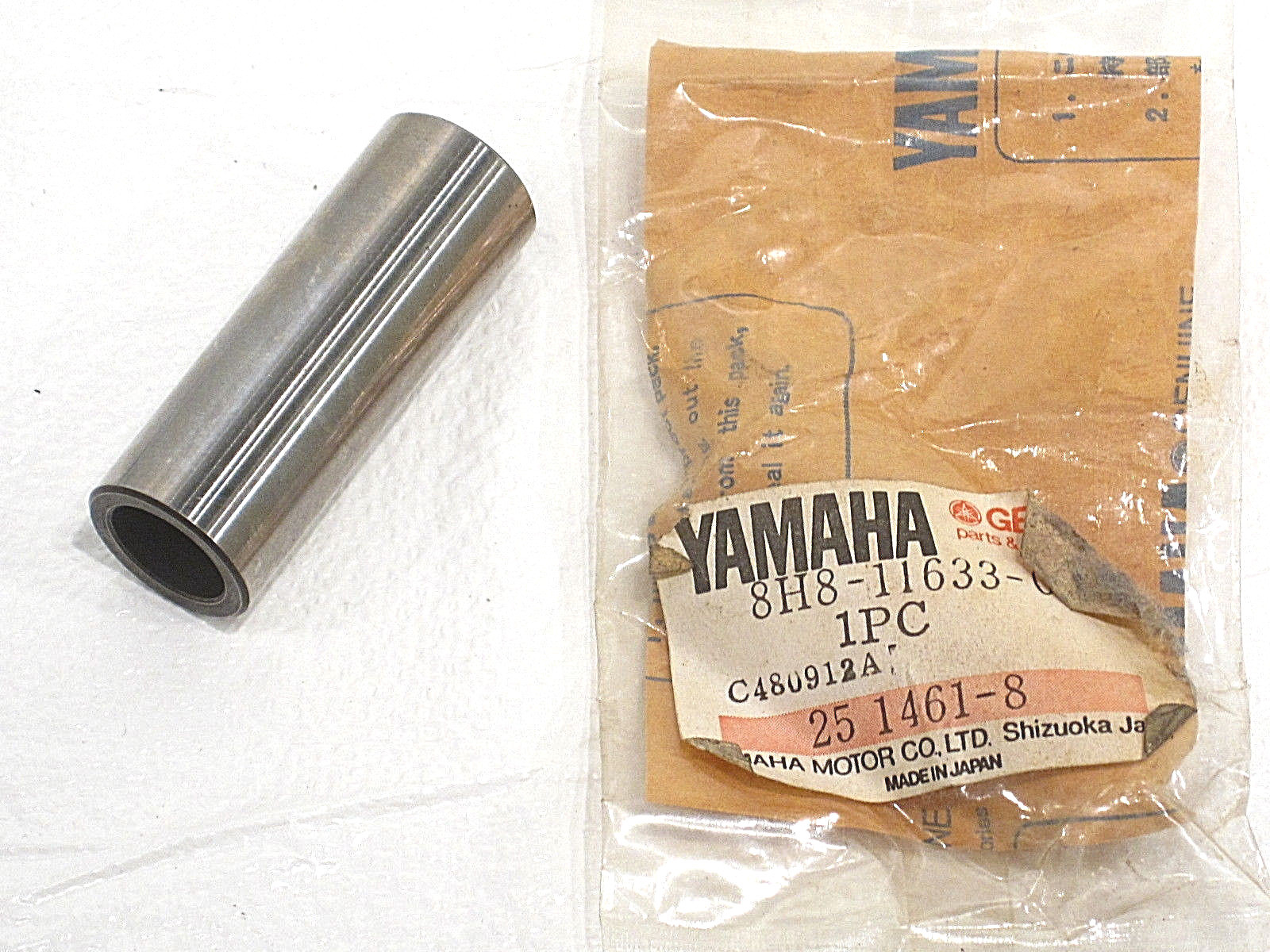 Yamaha Snowmobile V-Max Exciter Venture Piston Pin 8H8-11633-00 NOS | eBay