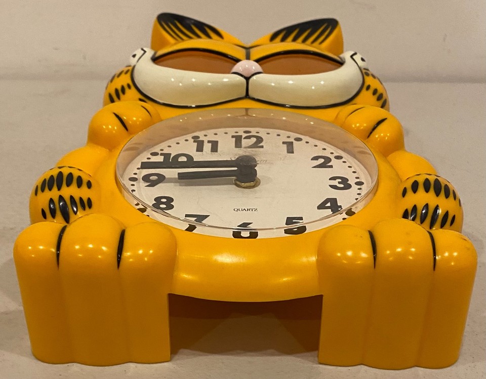 1978 SUNBEAM VINTAGE GARFIELD WALL CLOCK QUARTZ WITH MOVING TAIL / EYES ...