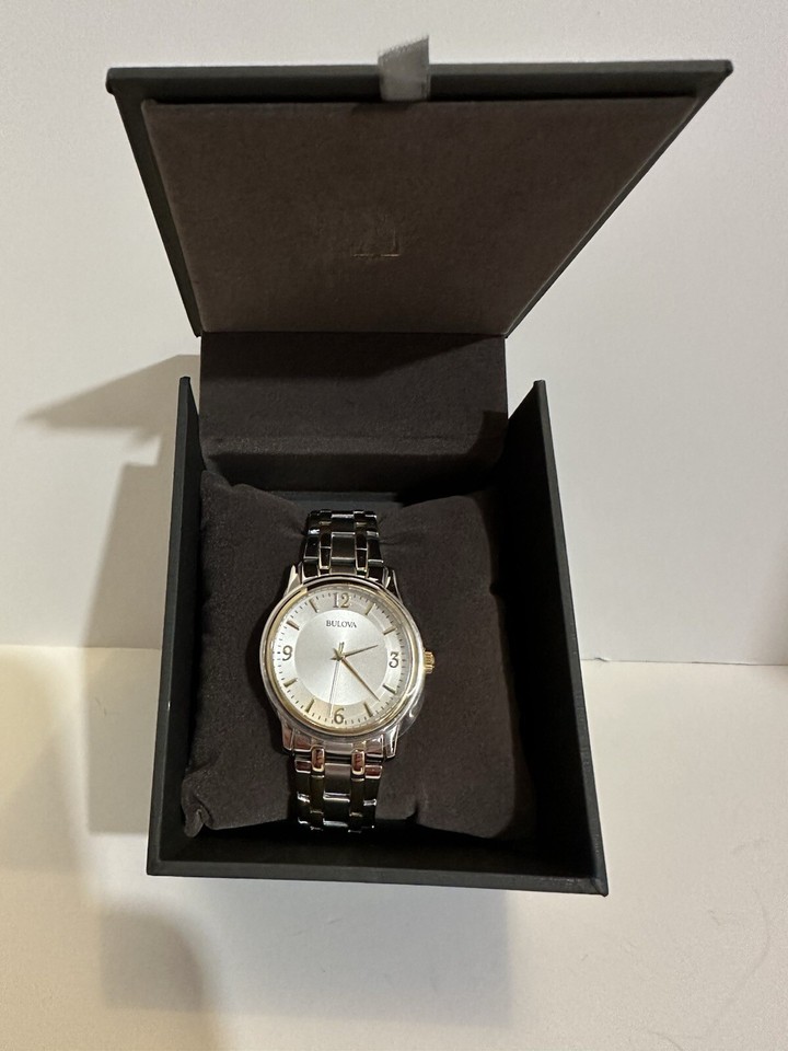 Bulova Stainless Steel Gents Watch 98A150 New In Box | eBay