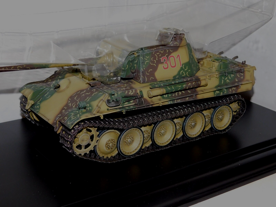 Sd.Kfz.171 Panther G German Army 1.PzRgt 26 France 1944 DRAGON ARMOR ...