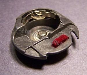 BOBBIN CASE Singer 7442 7444 7446 7462 7463 7464 7466 7467 7468 7469 ...