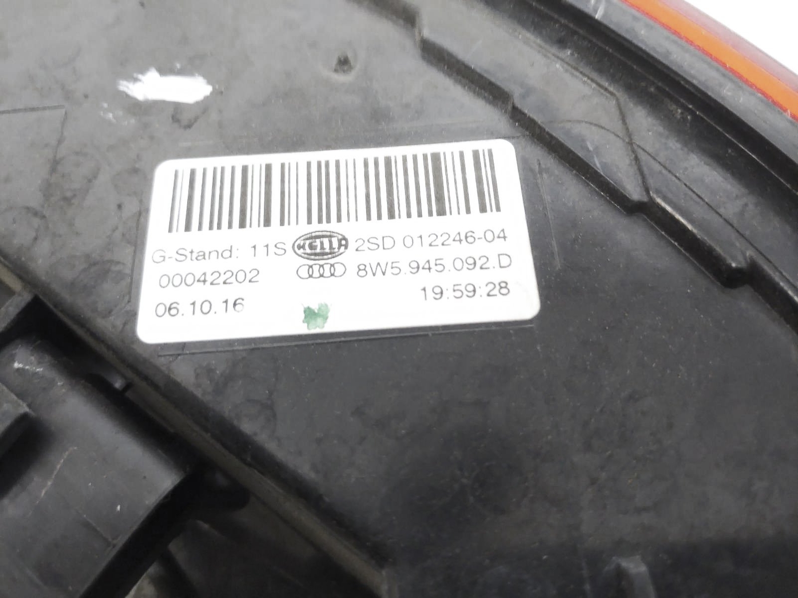 2017-2019 Audi A4 Passenger Right Brake Tail Light Lamp 8W5-945-092-Ad ...