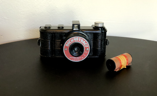Vintage Dick Tracy Bakelite Novelty Camera with Film | eBay